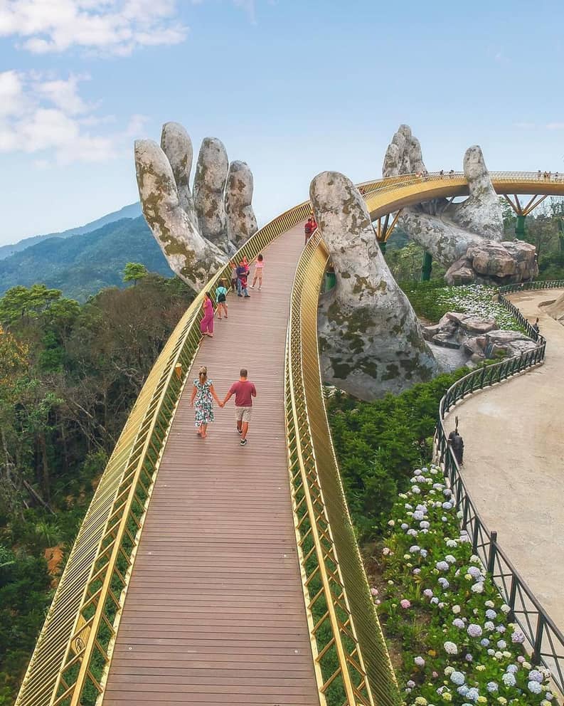 Cau Vang. Así es el sorprendente Puente de Oro de Vietnam