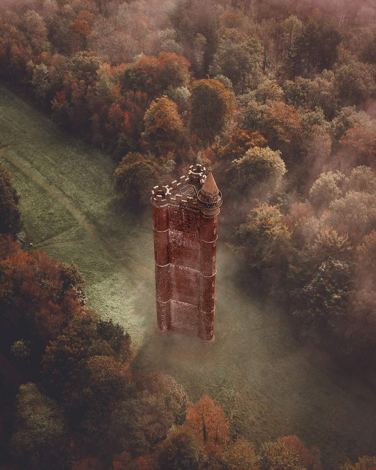 Homenaje solitario. La Torre del Rey Alfredo